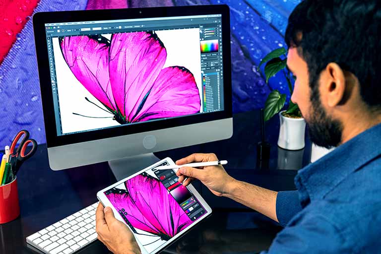 The Benefits of Adobe Illustrator For Photoshop Users